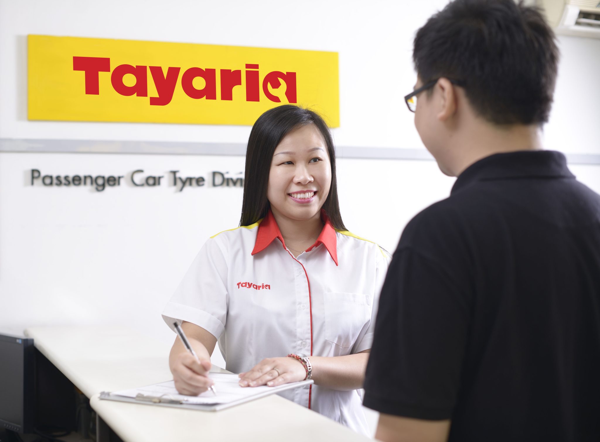 Choosing the Best Tyres for Your Vehicle | Expert Advice - Tayaria