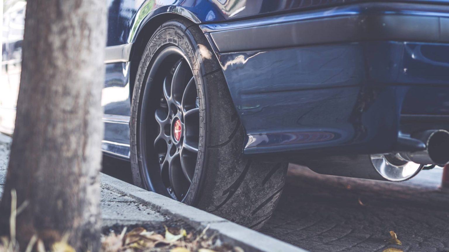 Semi Slick Tyres Explained: Pros, Cons & When to Use Them